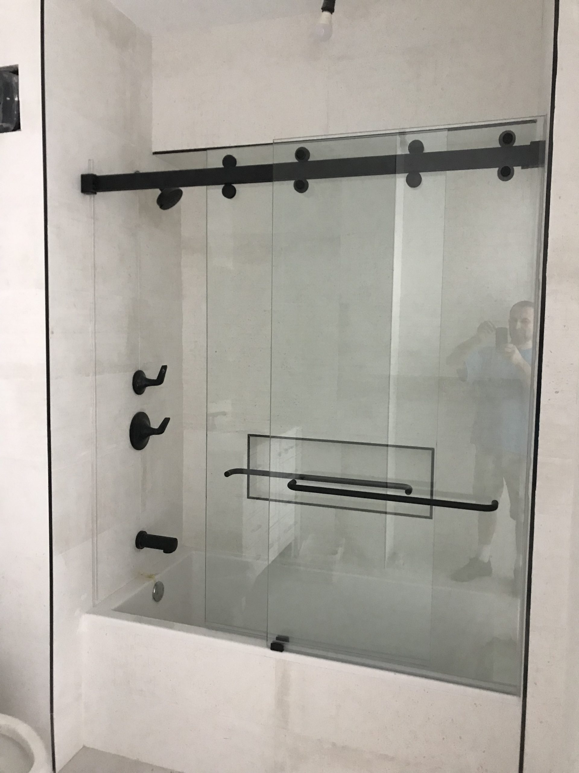 Shower Enclosure - Bergen Precision Glass